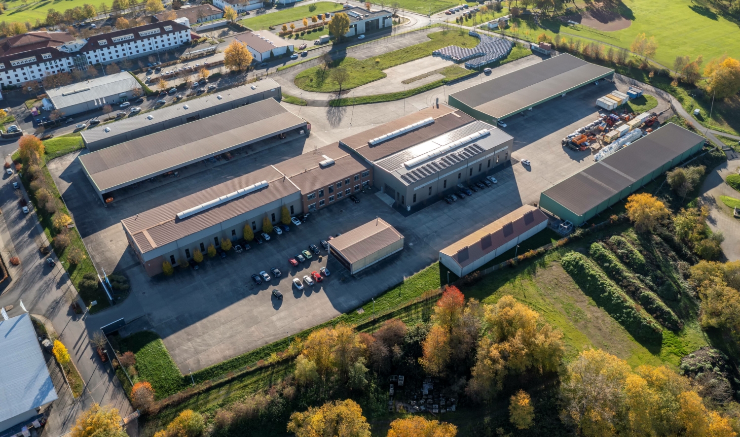 Unternehmen - UTH GmbH – THE MODULAR SOLUTION.